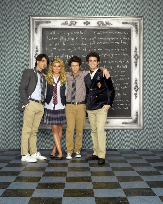 JONAS / JONAS L.A.: Fotoğraf Chelsea Kane, Joe Jonas, Nick Jonas ...