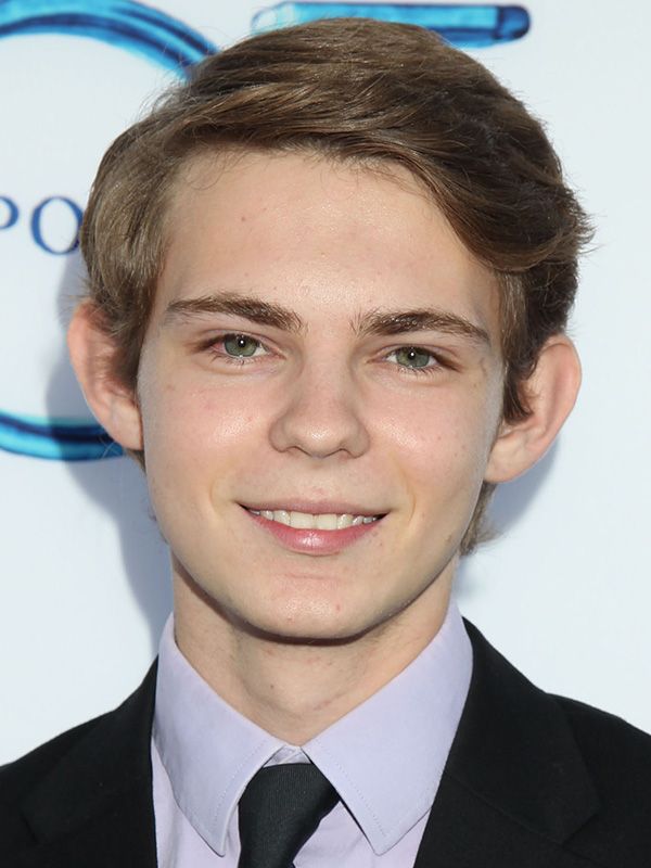 Robbie Kay - Beyazperde.com