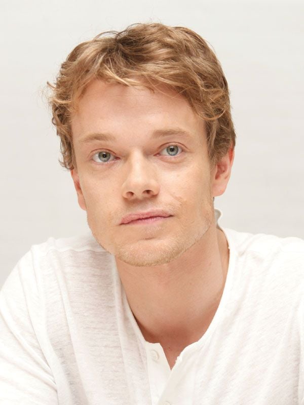 Alfie Allen - Beyazperde.com