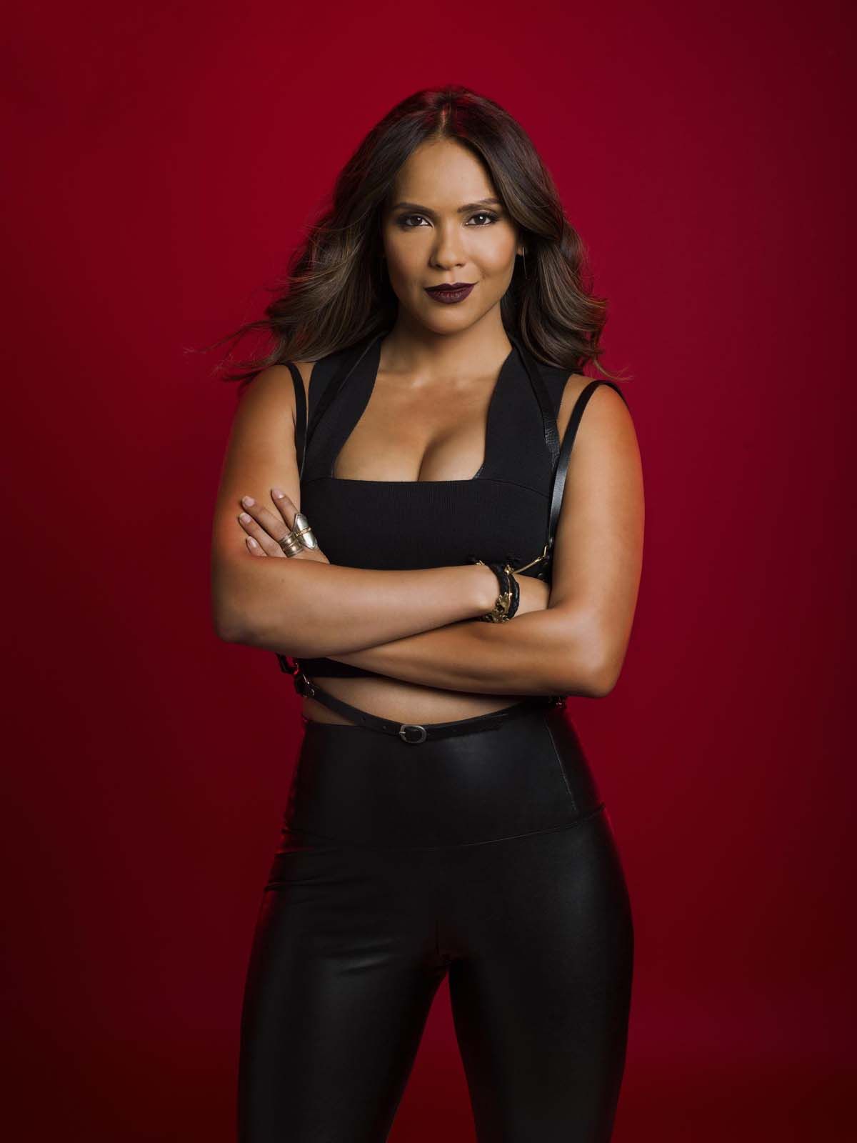 Lucifer: Fotoğraf Lesley-Ann Brandt isimlerini içeren 111 fotoğraftan ...