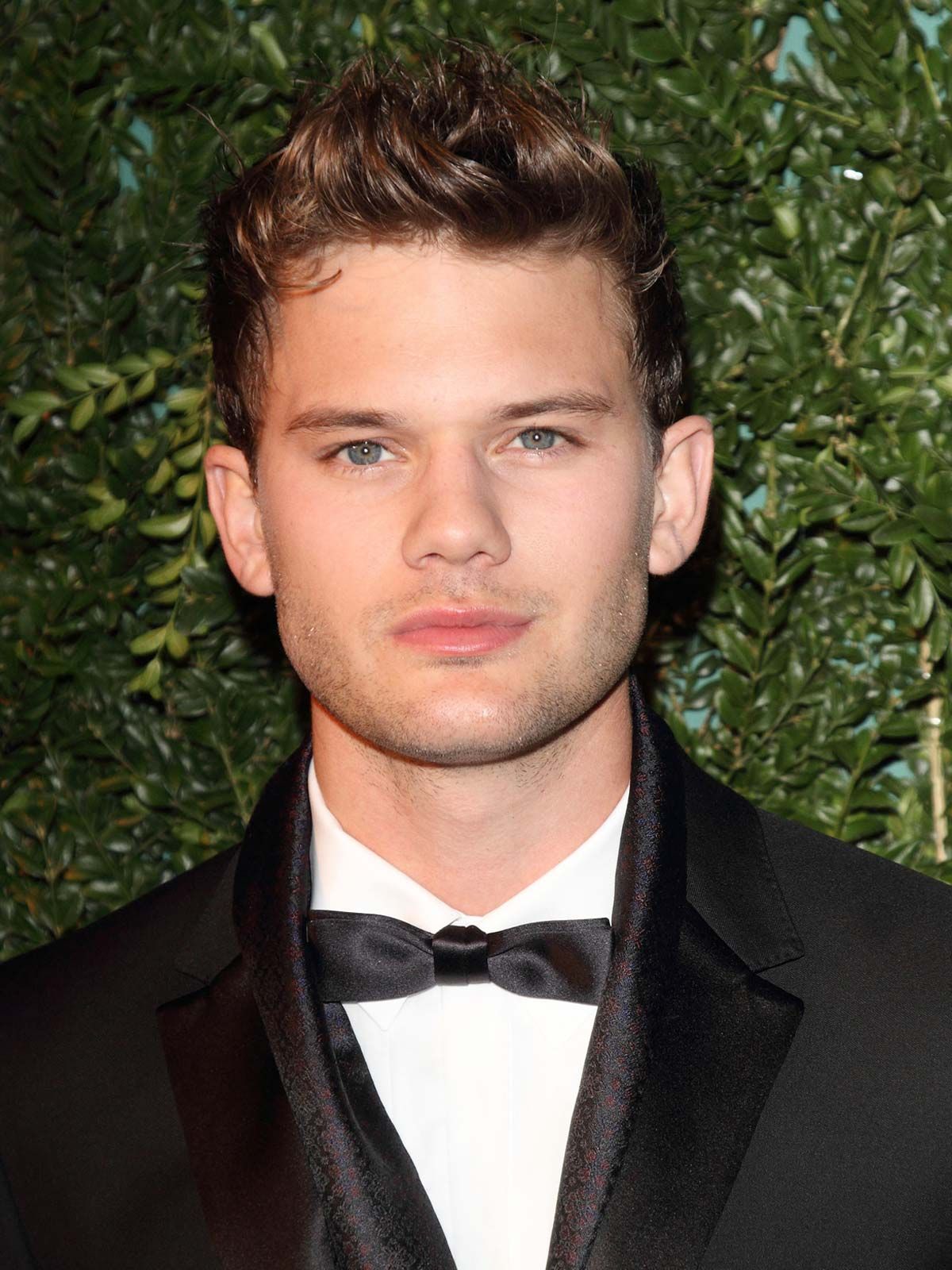 Jeremy Irvine - Beyazperde.com