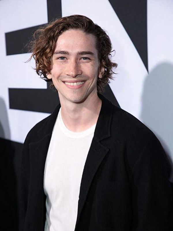 Dylan Arnold - Beyazperde.com