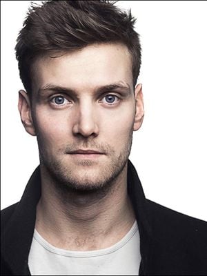 Robert Hamilton - Beyazperde.com