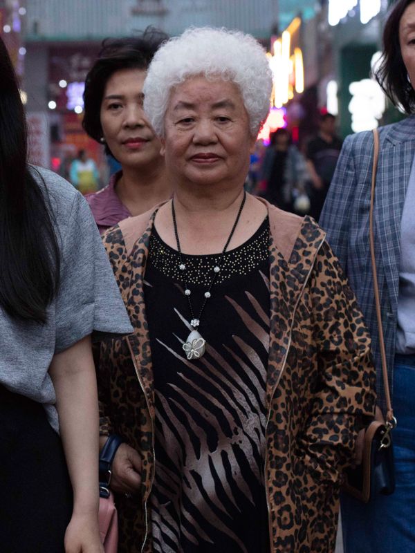 Lu Hong - Beyazperde.com