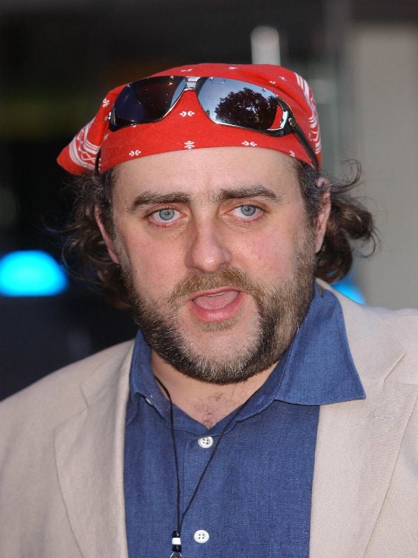 Angus Barnett - Beyazperde.com