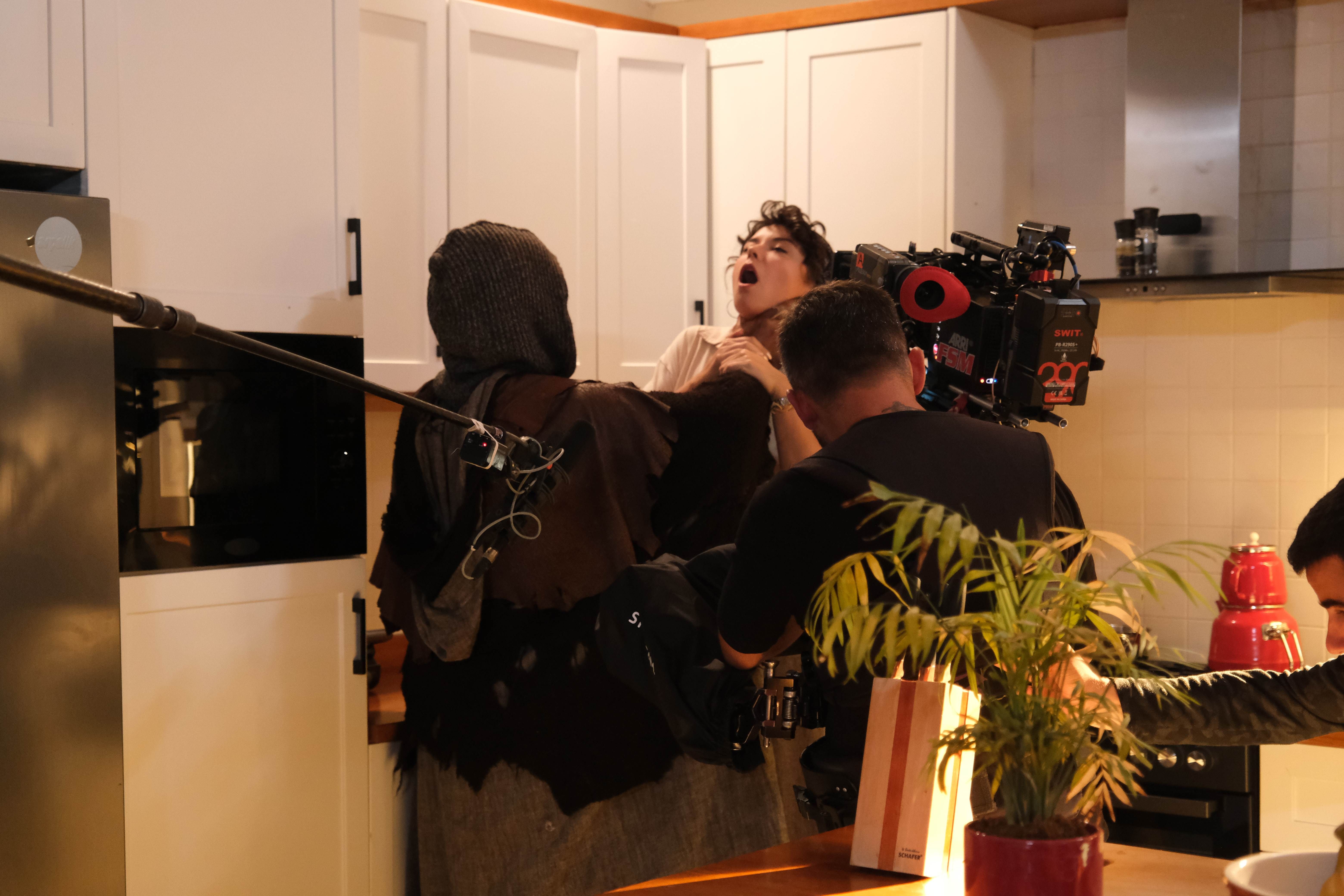 Biaz: Kara İyenin Laneti resimleri - Fotoğraf 7 - Beyazperde.com