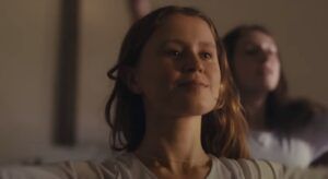 The Starling Girl resimleri - Fotoğraf 3 - Beyazperde.com