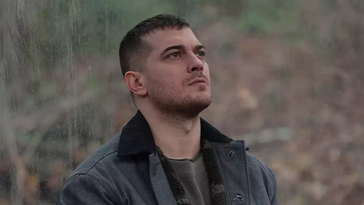 Gaddar: Gaddar : Fotoğraf isimlerini içeren 0 fotoğraftan 163 ...