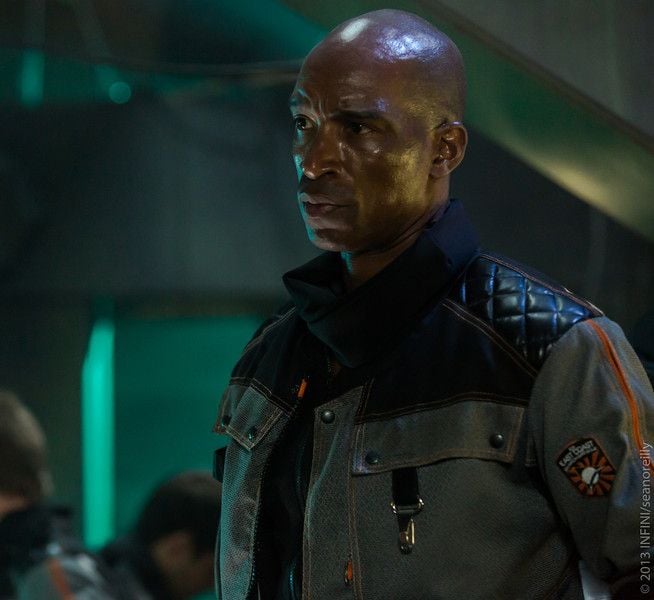 Power Rangers Beast Morphers: Fotoğraf Kevin Copeland isimlerini içeren ...