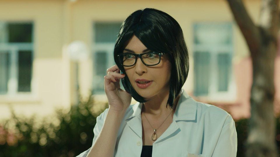 Delisin Delisin - Teaser - Beyazperde.com