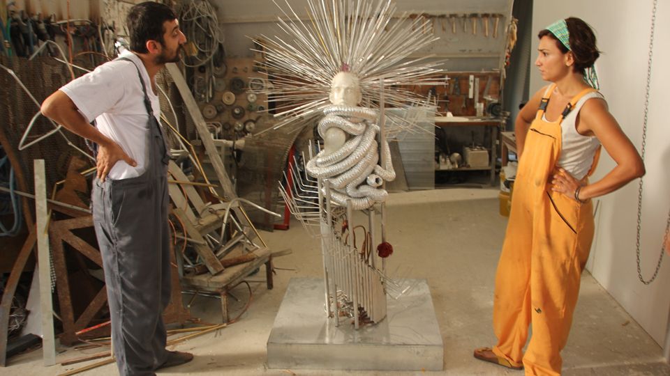 Guruldayan Kalpler - Fragman - Beyazperde.com