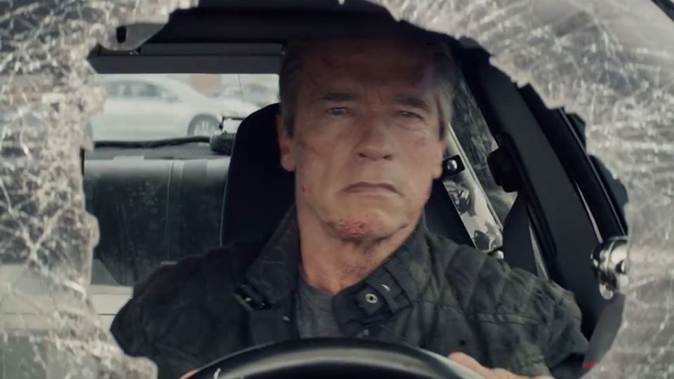 Terminator - "Bus on the Bridge" - Beyazperde.com